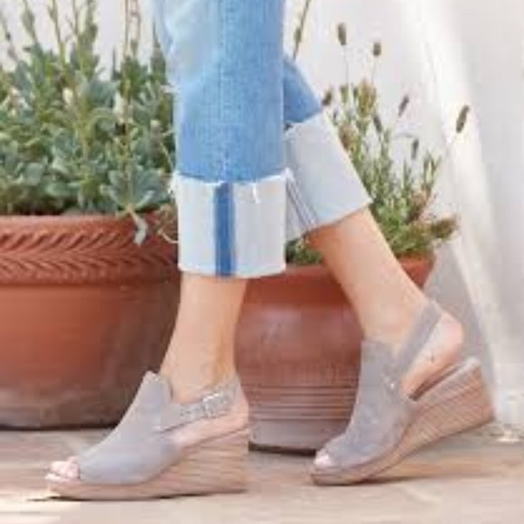 Sole Society | Shoes | Sole Society Ceiliah Slingback Wedge | Poshmark